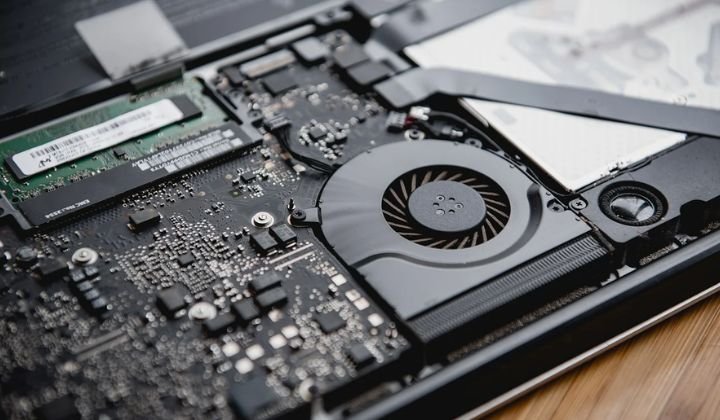 Is 16GB RAM Enough For a Laptop? Know the Answer - Laptopmates.co.uk